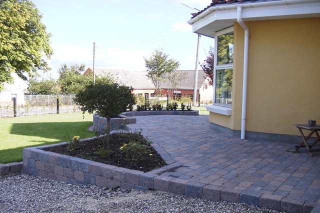 Hvordan laver jeg en terrasse? - Anlæg en stabil terrasse